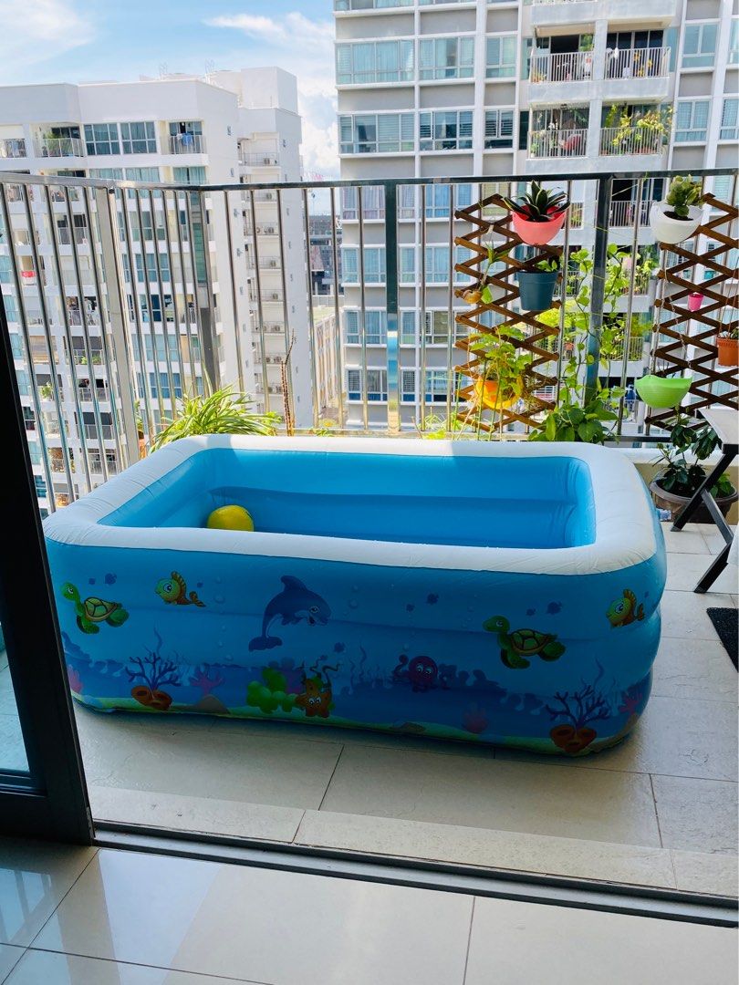 Swim float and inflatable pool, Babies & Kids, Going Out, Other Babies Going Out Needs on Carousell