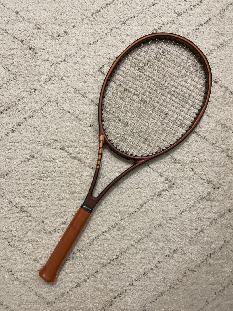 [Switch for Pro Staff X] Wilson Pro Staff 97 v14 315g, 運動產品, 運動與體育, 運動與體育 - 球拍和球類運動 - Carousell