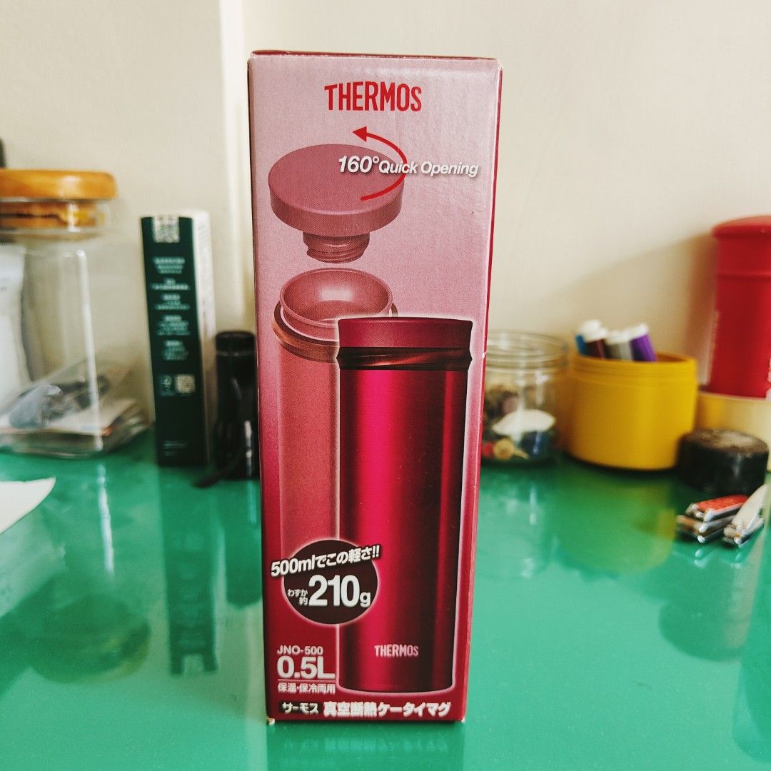 【THERMOS膳魔師】不鏽鋼超輕量真空保溫杯500ml(JNO-500) 紅色 保溫瓶, 家具及居家用品, 廚具和餐具, 水杯、水壺在旋轉拍賣