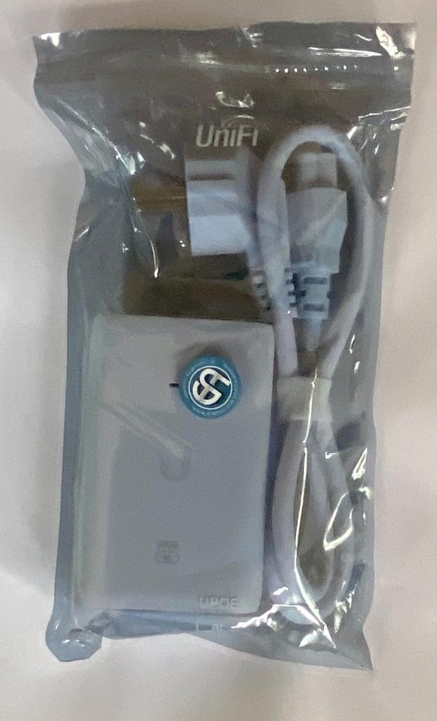 UniFi PoE+ Adapter 30W MESH U6 LR U6 Pro U-POE-at-EU, Computers & Tech ...