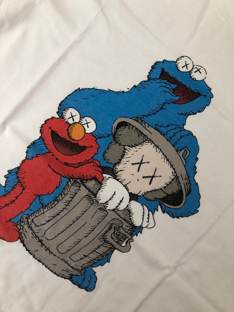 Uniqlo Sesame Street x Kaws Trash Can Companion, Men's Fashion, Tops ...