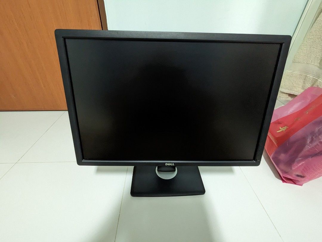 Used 24in Dell Ultra sharp 2412 IPS Lcd monitor, Computers & Tech, Desktops on Carousell