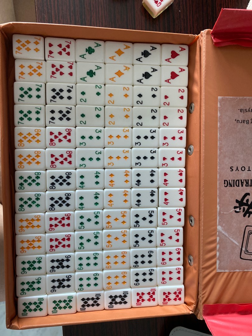 Used Mini Mahjong Lami Gold, Hobbies & Toys, Toys & Games on Carousell