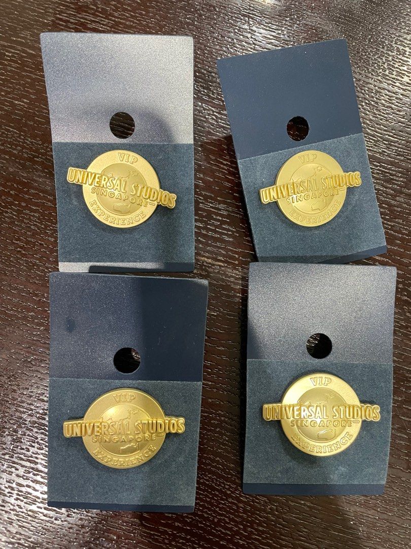 USS VIP Experience Gold Pin, Hobbies & Toys, Memorabilia & Collectibles ...