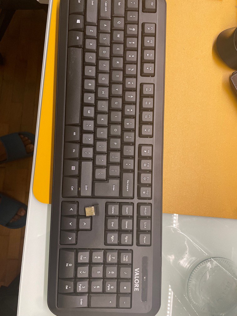 Valore wireless keyboard, Computers & Tech, Parts & Accessories, Computer Keyboard on Carousell