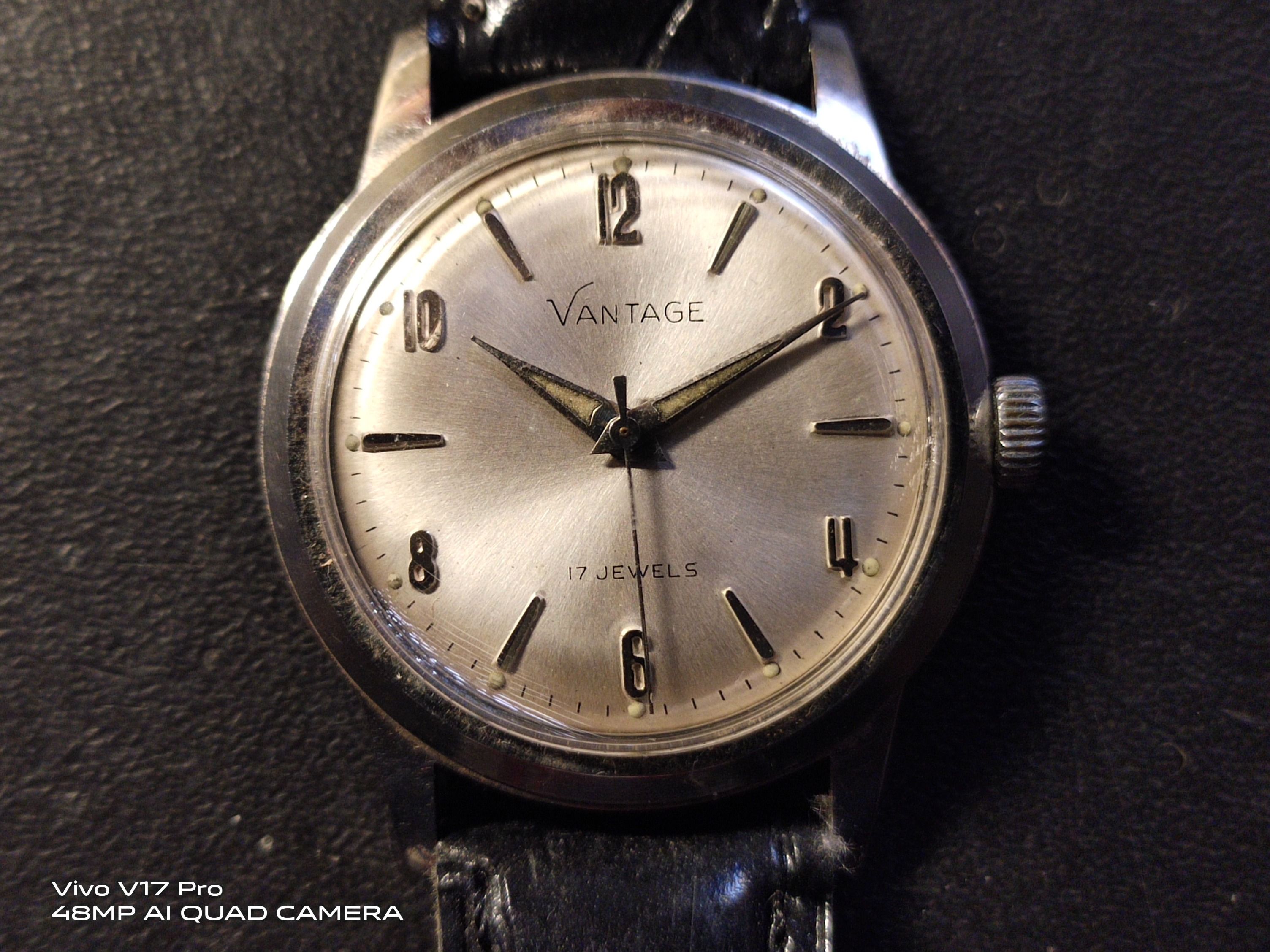 Vtg Vantage(by Hamilton) Mechanical Hand-Winding Watch, Luxury, Watches on Carousell