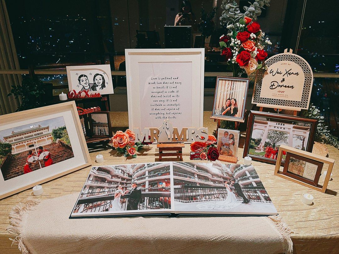 Wedding reception photo table / table layout Rental / wedding decor ...