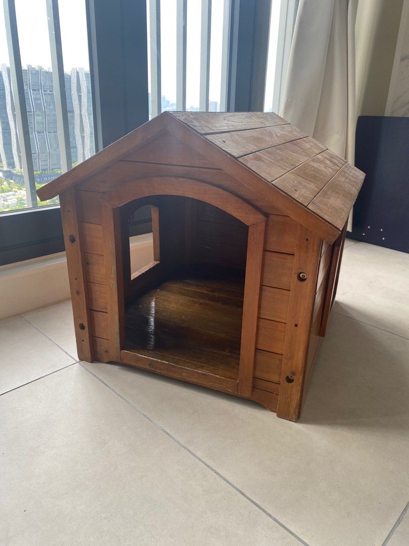 Wooden Cat House, Pet Supplies, Homes & Other Pet Accessories on Carousell