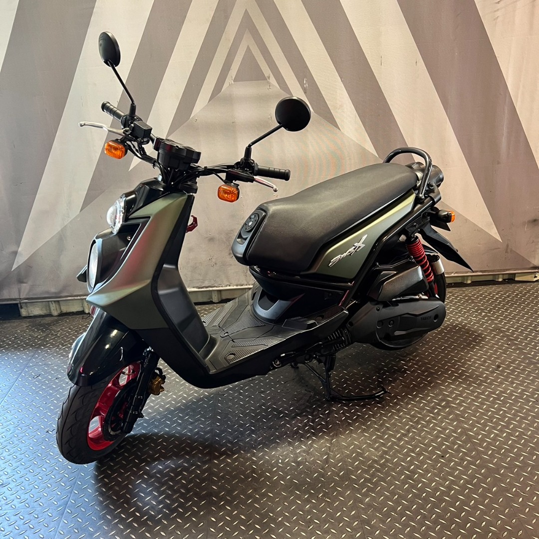 【寄售車】【0元交車】2012年 YAMAHA 山葉 BWS 125 BWS125 機車 前碟後鼓, 機車, 二手機車在旋轉拍賣