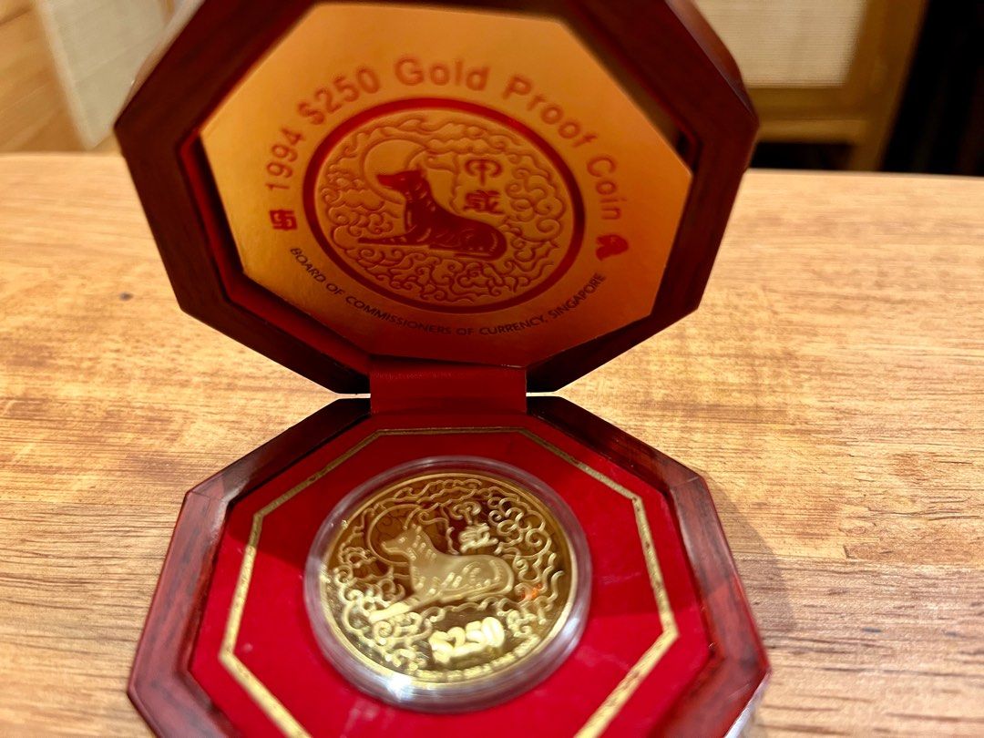1994 $250 Gold Proof Coin (Dog), Hobbies & Toys, Memorabilia ...