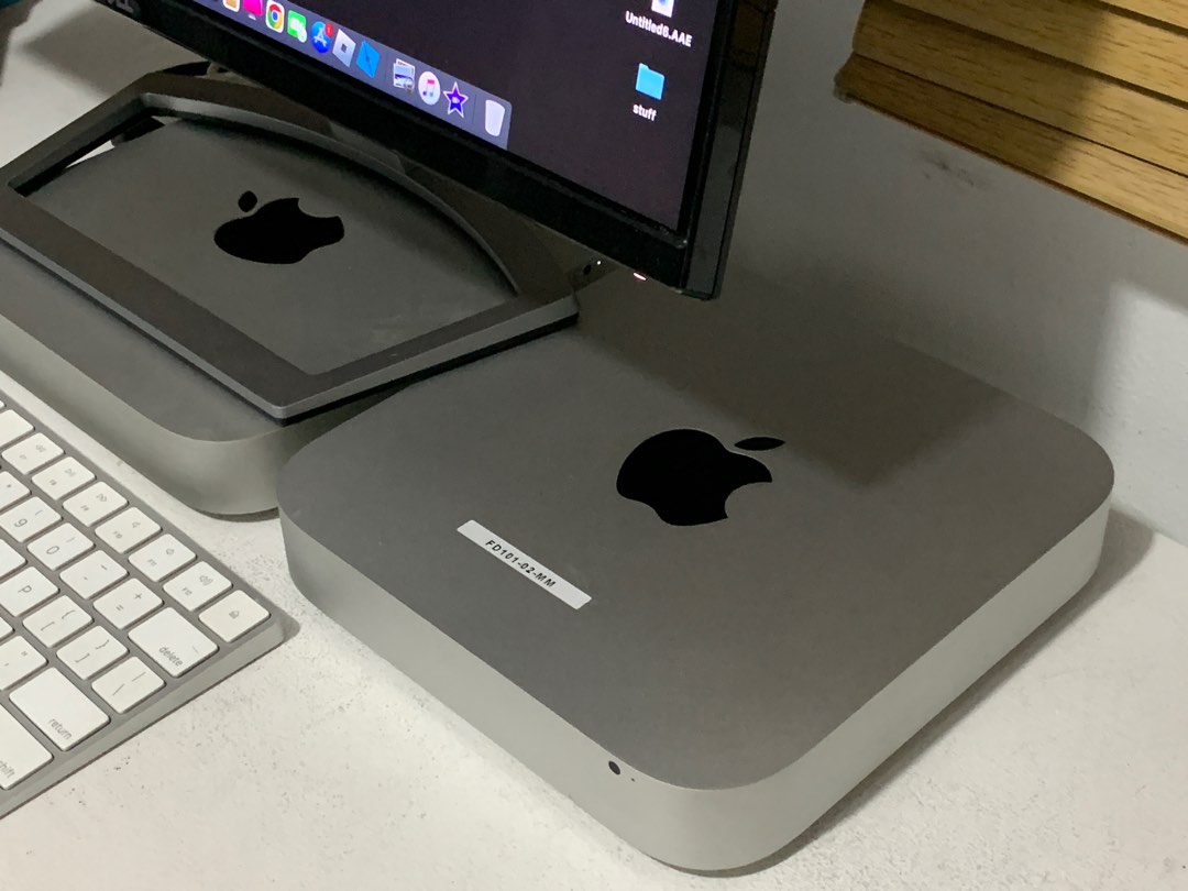 2 Apple Mac Mini + 1 Dell FHD Mnitor +2 Apple Mouse, Computers & Tech ...
