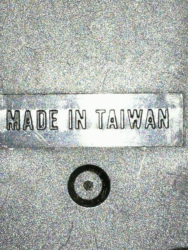 全新 原廠 公司貨 Futaba S3003 伺服器 大出力 搖控車 搖控船 搖控直升機 搖控飛機, 哩哩扣扣, 其他在旋轉拍賣