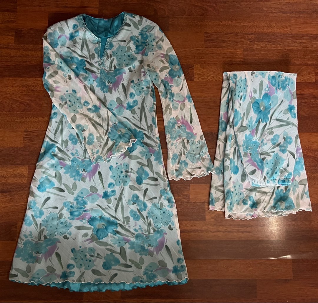 Baju kurung ( Mermaid ), Women's Fashion, Dresses & Sets, Traditional ...