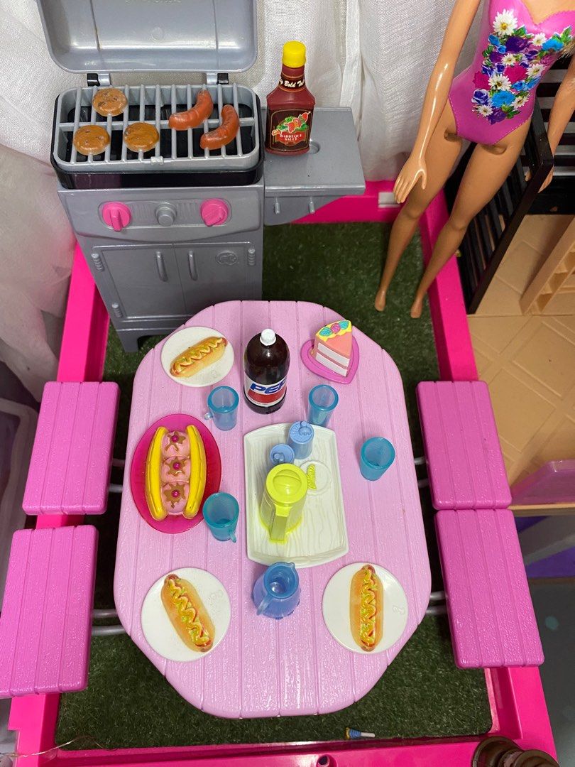 Barbie Picnic Table Playset, Bbq grill and Barbie, Hobbies & Toys, Toys ...