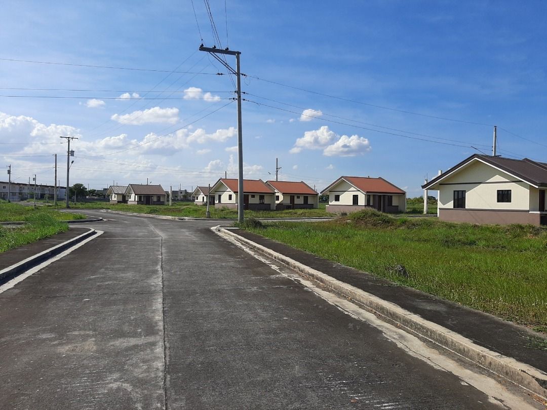 For Sale Beverly Place Residential Lot 191 sqm in Mexico, Near ...