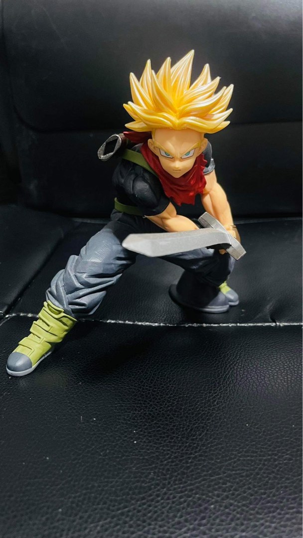 Chouzetsu Gikou trunks sword ssj1 red nenkerchief - 500 No issue on ...