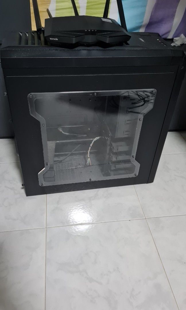 CPU casing & router, Computers & Tech, Parts & Accessories, Computer ...