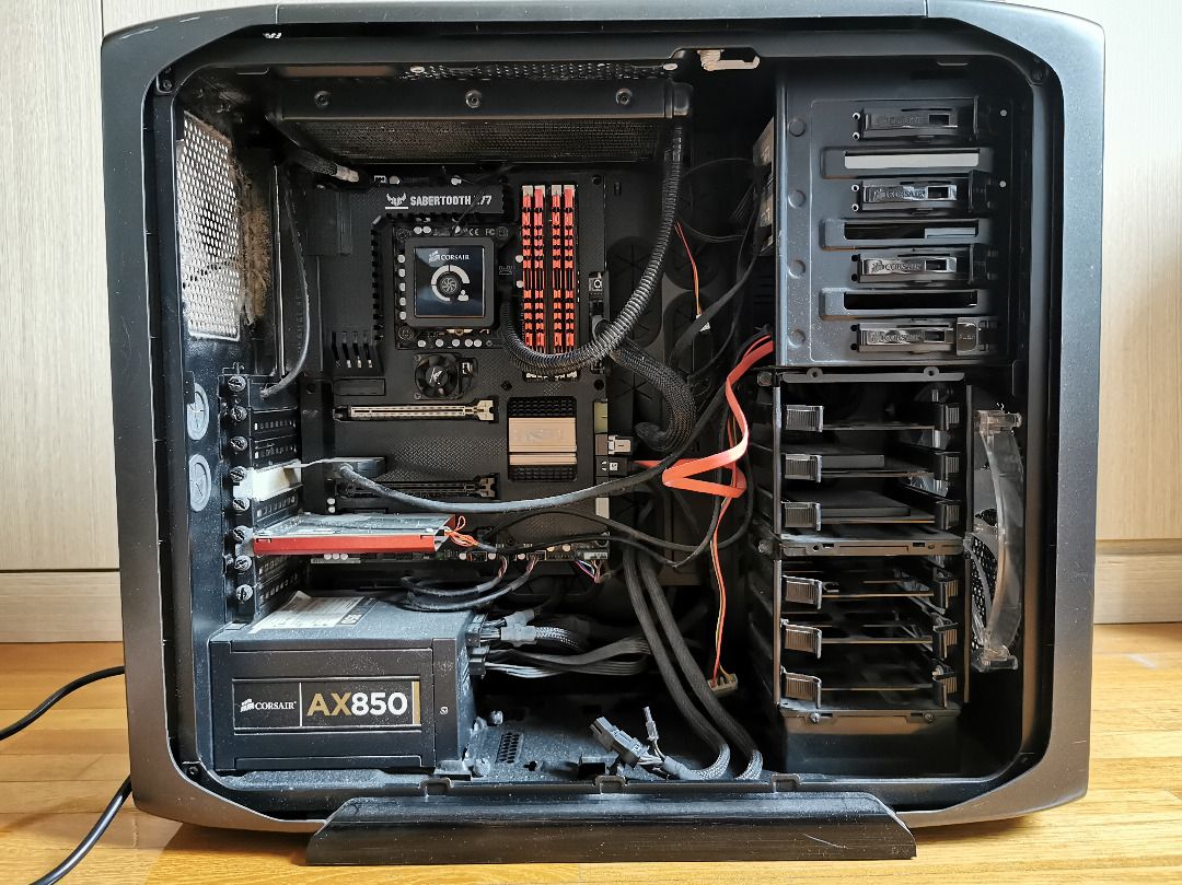 Custom PC i7 3770, 16gb DDR3 RAM, Z77 Mobo, Sound Blaster Zx sound card ...