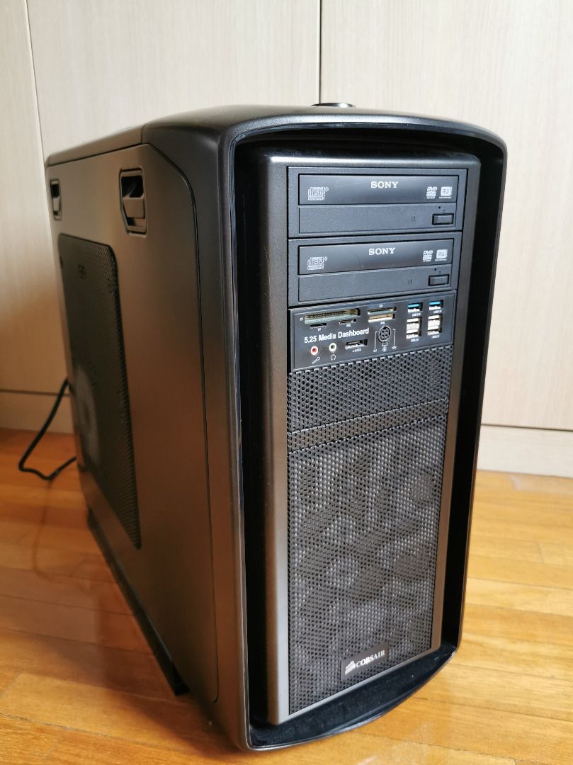 Custom PC i7 3770, 16gb DDR3 RAM, Z77 Mobo, Sound Blaster Zx sound card ...