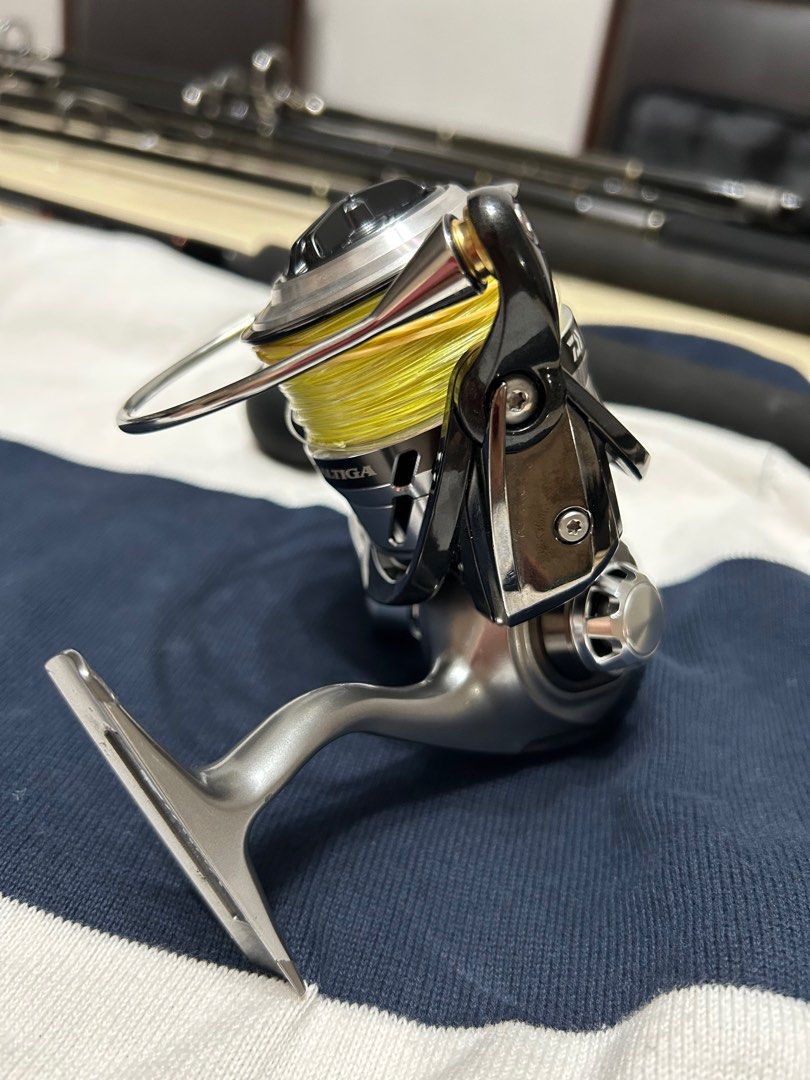 Daiwa Saltiga BJ4000SH, Sports Equipment, Fishing on Carousell