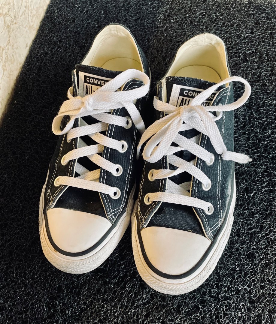 Dark Blue Converse Shoes, Women's Fashion, Footwear, Sneakers on Carousell