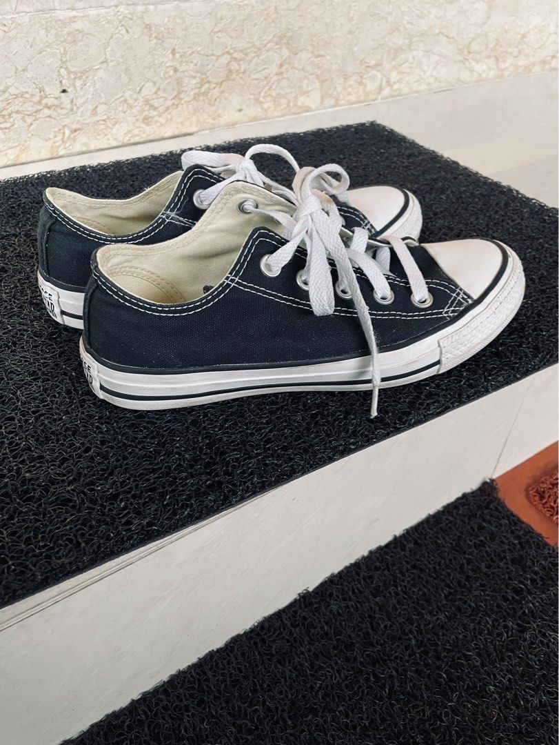 Dark Blue Converse Shoes, Women's Fashion, Footwear, Sneakers on Carousell