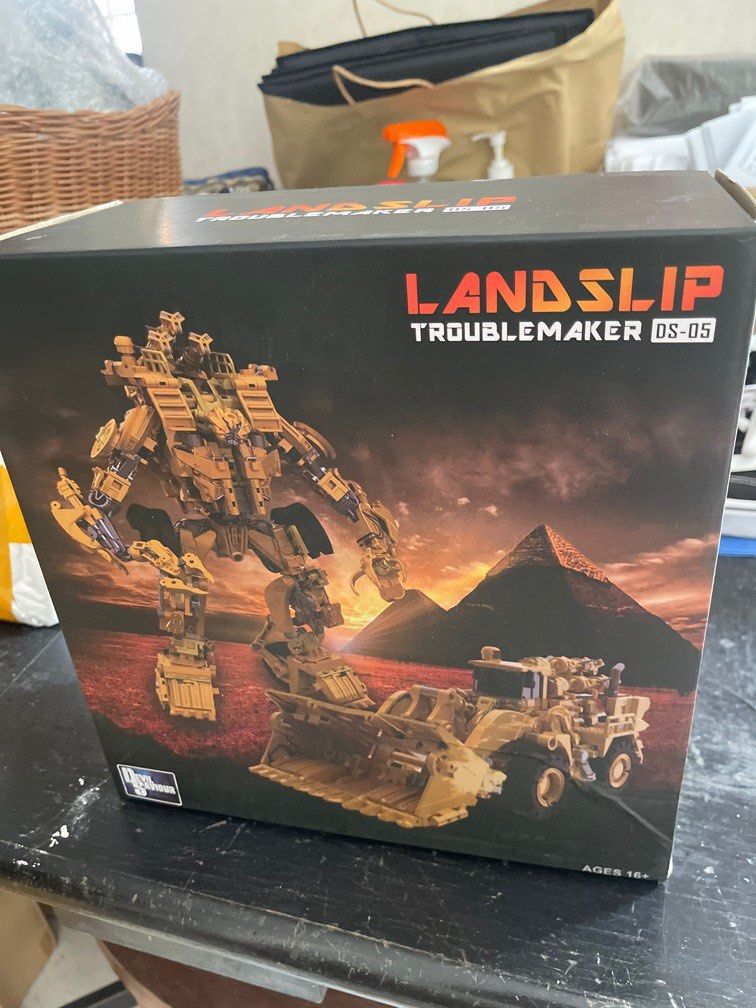 Devil Saviour Devastator Transformer (Full Set), Hobbies & Toys, Toys ...