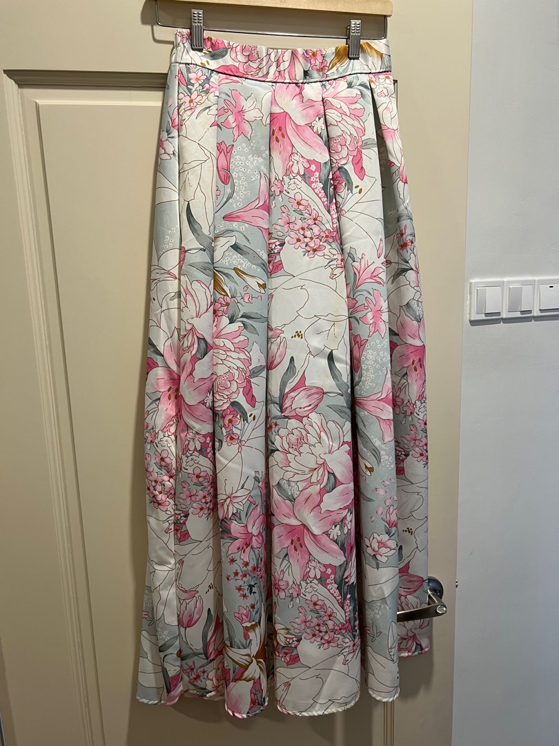 Flora Long Skirt, Women's Fashion, Bottoms, Skirts on Carousell
