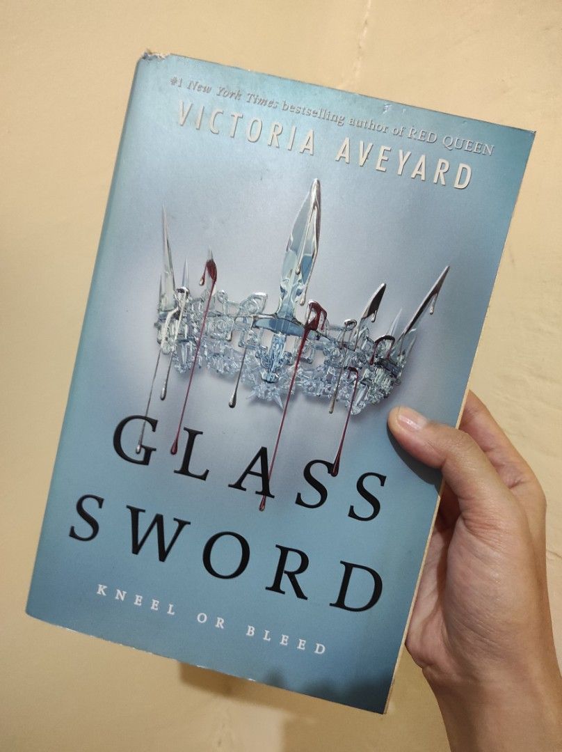 Glass Sword by Victoria Aveyard, Hobbies & Toys, Books & Magazines ...