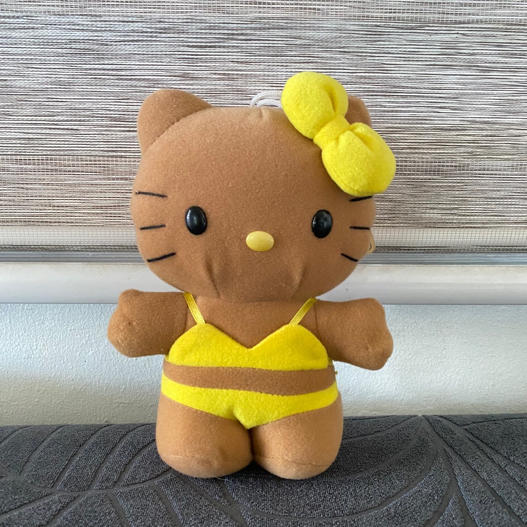 Hello Kitty Tan in Yellow Bikini Hawaiian, Hobbies & Toys, Toys & Games ...