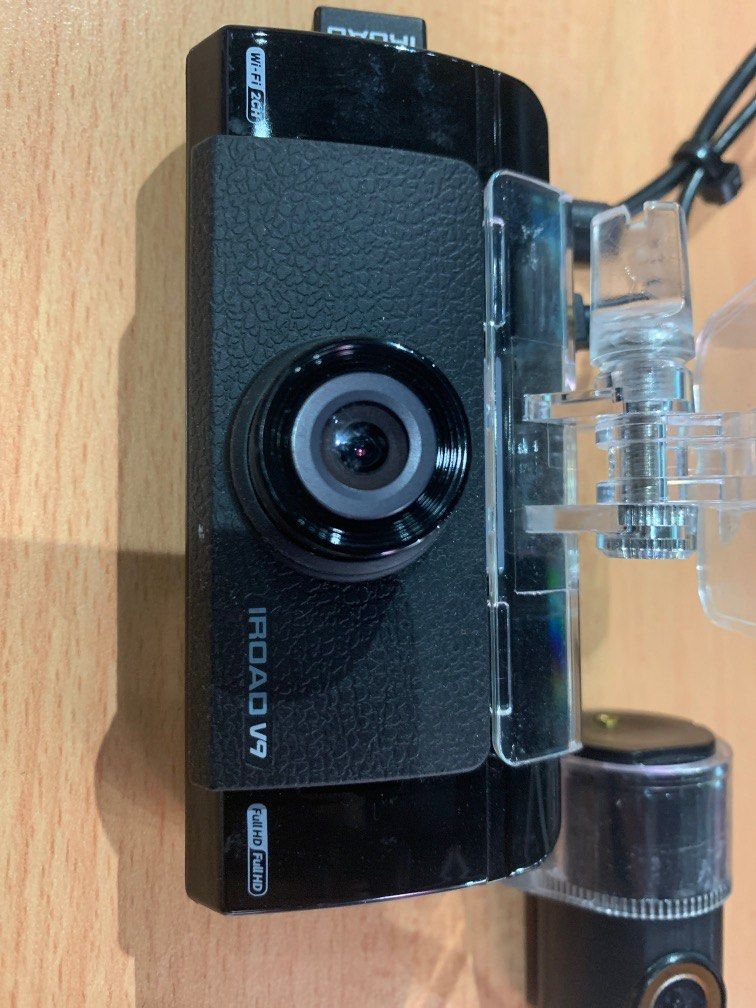 IROAD v9 front and back, Car Accessories, Accessories on Carousell