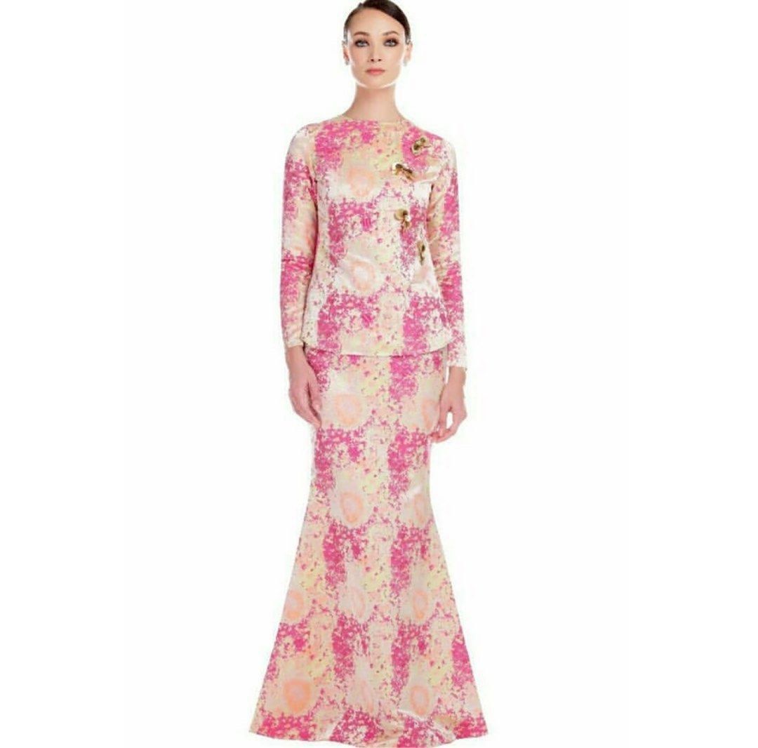 Jannahnoe Emberly Kurung, Women's Fashion, Muslimah Fashion, Baju ...