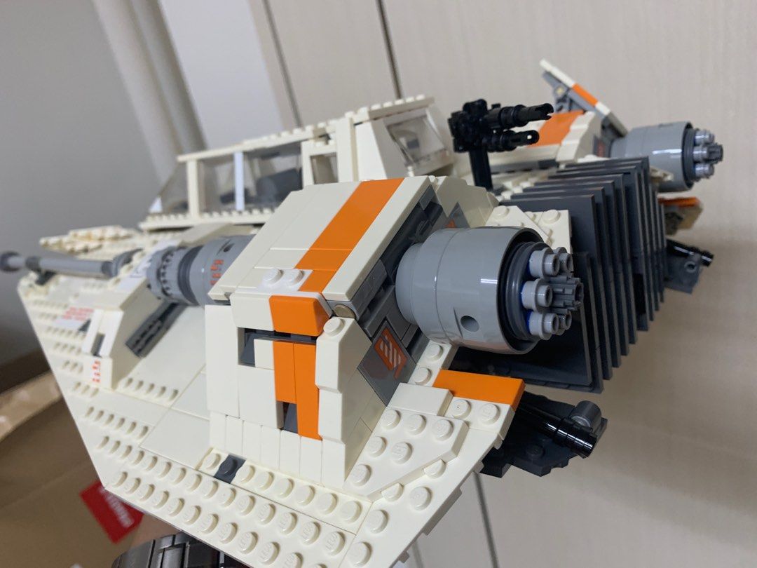 Lego 75144 Star Wars UCS Snowspeeder, Hobbies & Toys, Toys & Games on ...