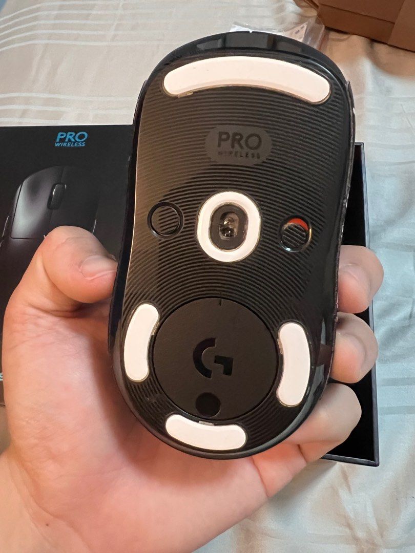 Logitech G Pro Hero Lightspeed Wireless RGB Mouse, Computers & Tech ...