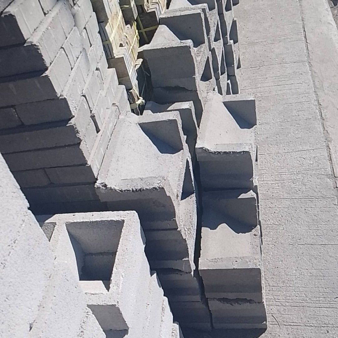 Louver blocks, Commercial & Industrial, Construction & Building ...