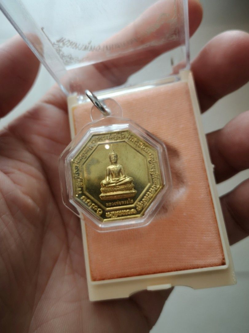 LP Phra Sai Rian, BE 2564, Hobbies & Toys, Memorabilia & Collectibles ...