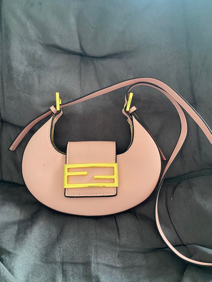 Mini Fen di pink, Fesyen Wanita, Tas & Dompet di Carousell