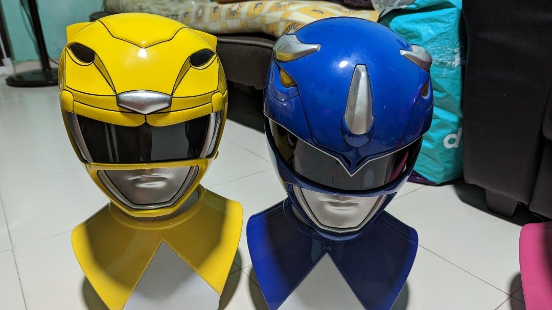 MIGHTY MORPHIN POWER RANGERS FULL SET HELMETS(NOT SOLD SEPARATELY ...