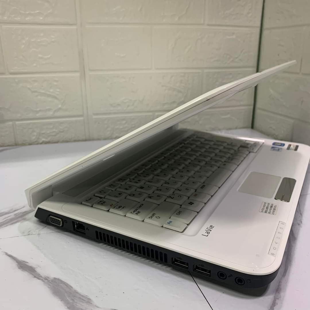 Nec Laptop w/ CAMERA (PLUG N PLAY) on Carousell