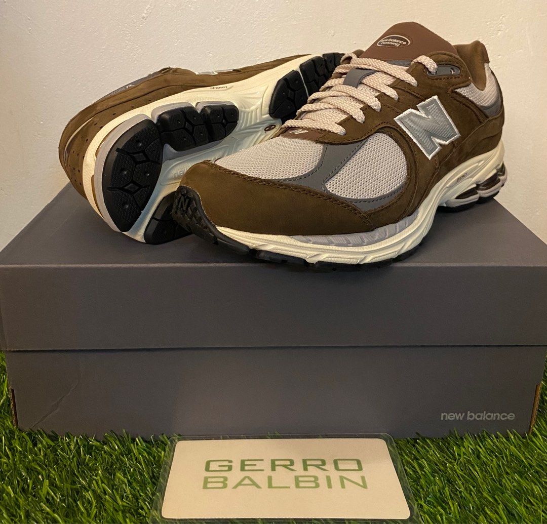 NEW BALANCE 2002R MOCHA 10US, Men's Fashion, Footwear, Sneakers on ...