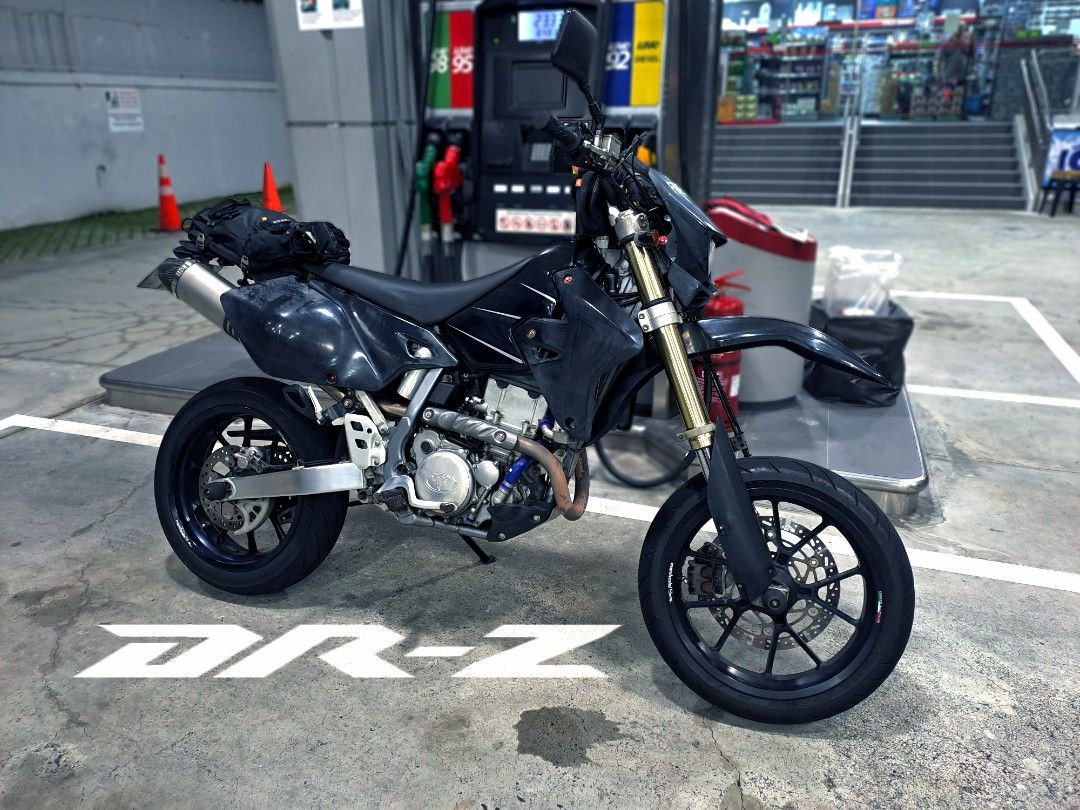 Oct 2028 Suzuki DRZ400SM DRZ400 DRZ, Motorcycles, Motorcycles for Sale, Class 2A on Carousell