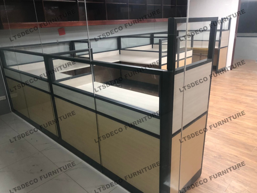 OFFICE PARTITION MODULAR TABLE FURNITURE!!!!` on Carousell