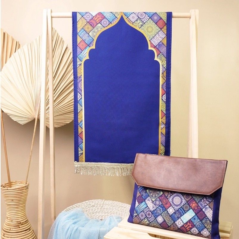 PRAYER MAT CUSTOMISED FOR HAMPERS HARI RAYA FREE ADD NAME, Women's ...