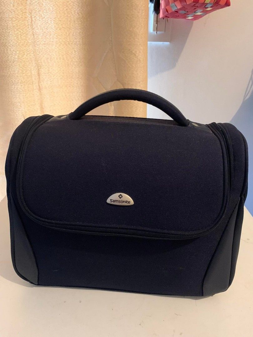 Samsonite Vanity Bag, Women's Fashion, Bags & Wallets, Tote Bags on ...
