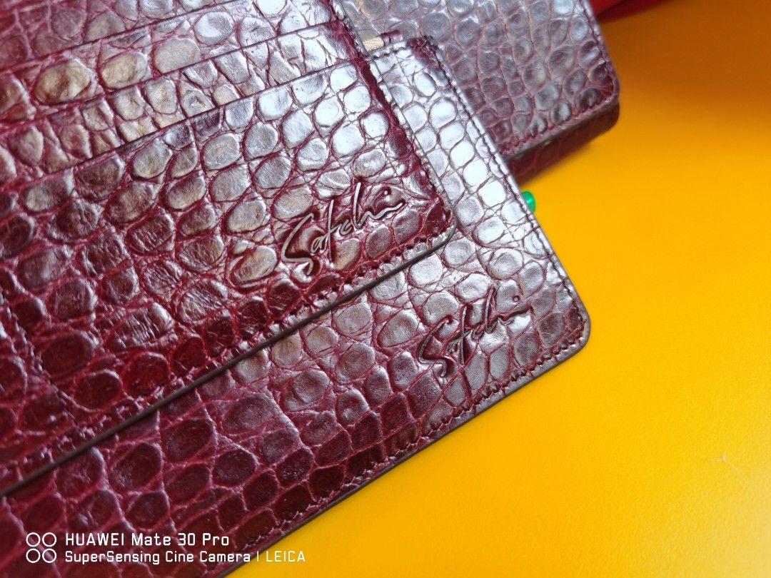 SATCHI 3 IN 1 CLUTCH/LONG WALLET on Carousell