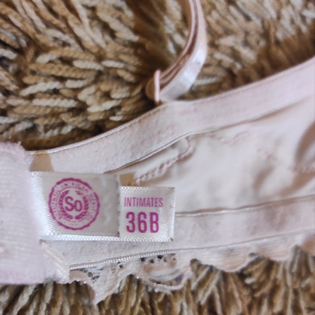 So Intimates Bra 36B, Women's Fashion, Undergarments & Loungewear on ...