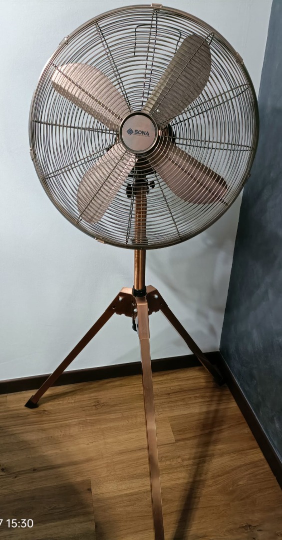 SONA TRIPOD STAND FAN 18" SAF6090, Furniture & Home Living, Lighting ...