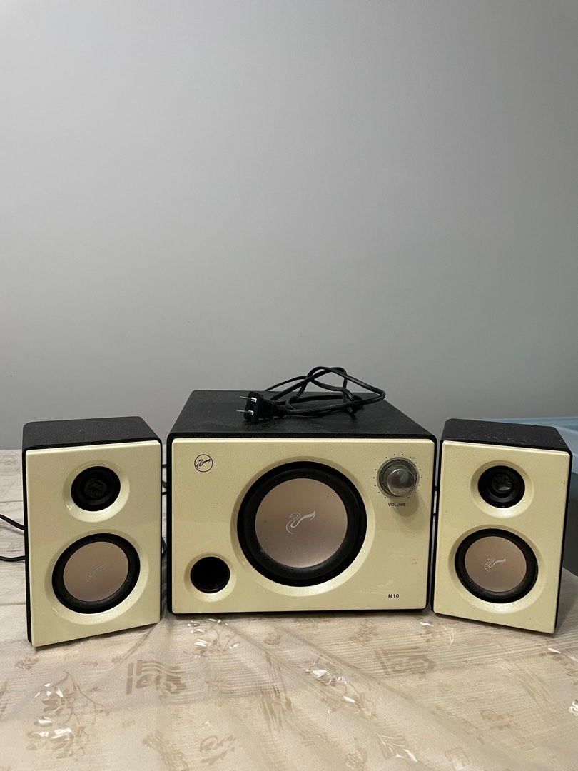 Swans M10 White, Audio, Soundbars, Speakers & Amplifiers on Carousell