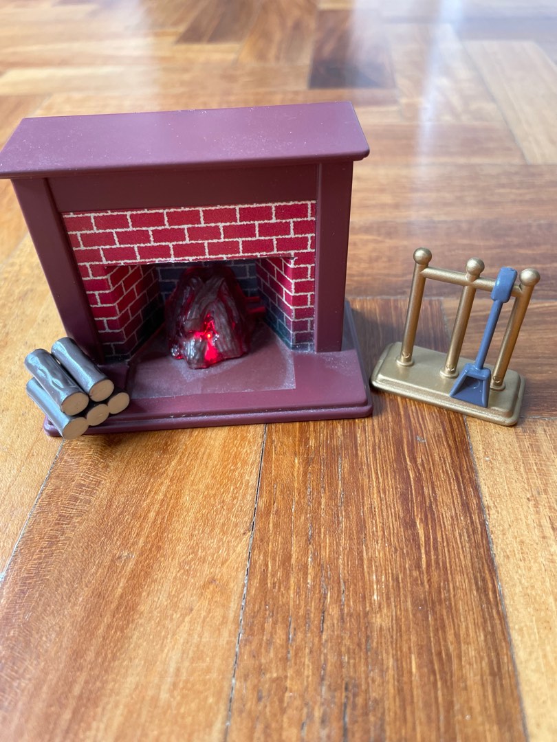 Sylvanian Families Fireplace set, Hobbies & Toys, Toys & Games on Carousell