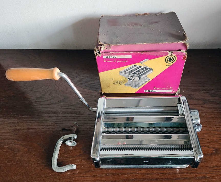 Torino Tipo 179 Manual Pasta Machine, TV & Home Appliances, Kitchen ...